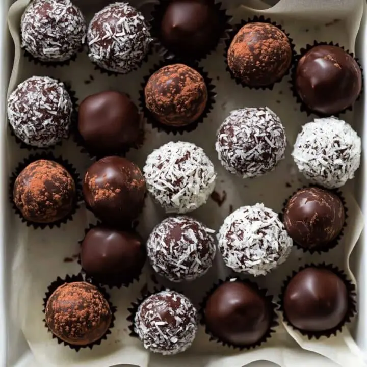 8 Easy Dark Chocolate Truffles Recipes to Delight You